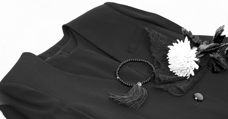 Roupa de velório: como se vestir para ir a um funeral? Veja!